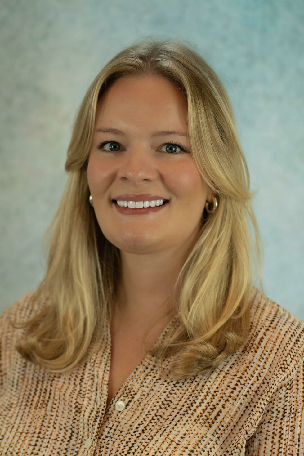 Meet Our Doctors - Outshine Family Dental